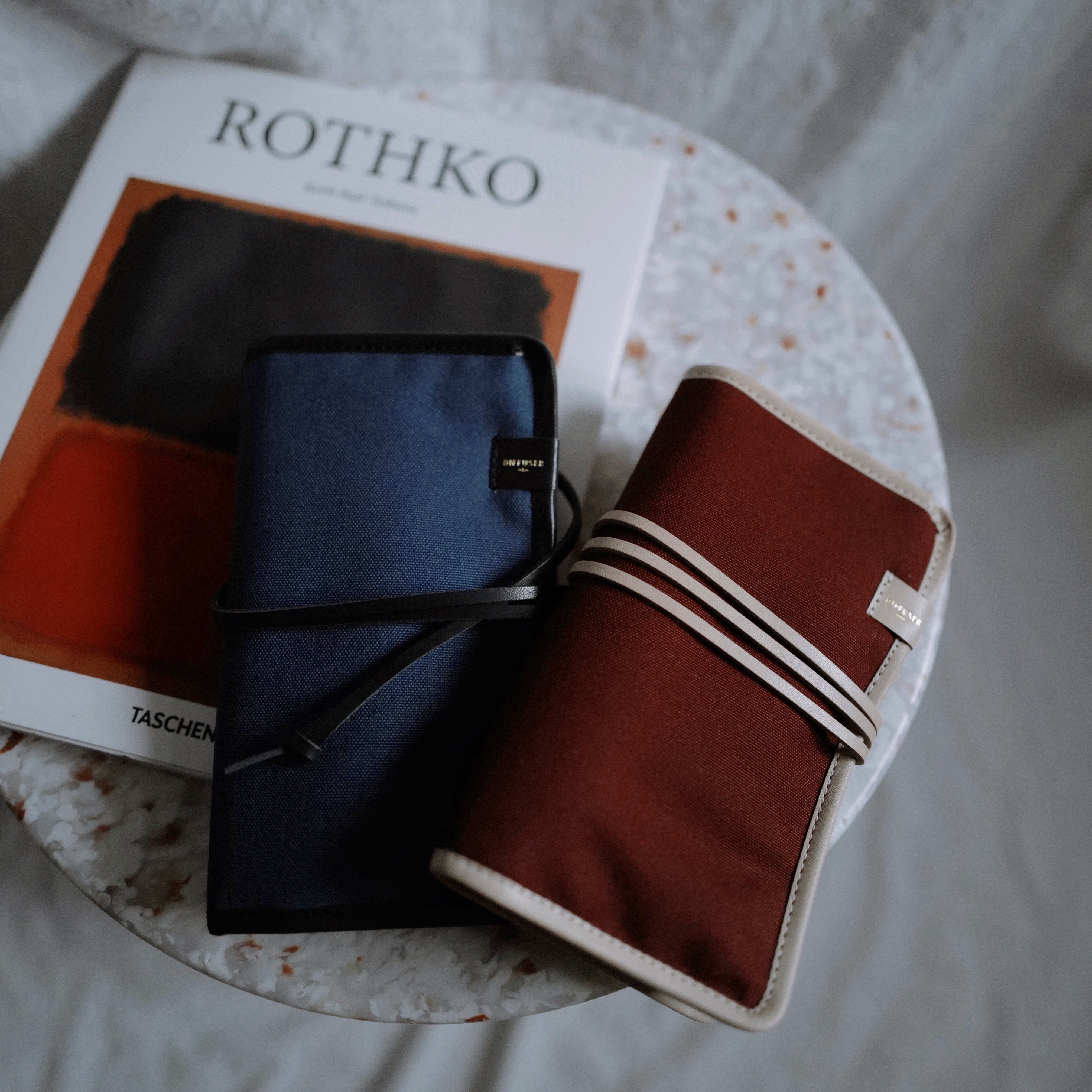 DIFFUSER Tokyo // 皮革滾邊多功能眼鏡收納袋 – JEpoque